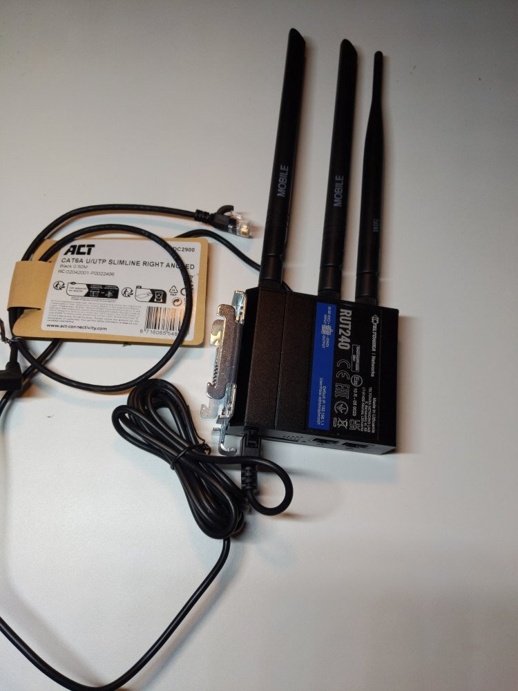 Teltonika RUT240 LTE Router für IoT und industrielle Anwendungen, 63,99